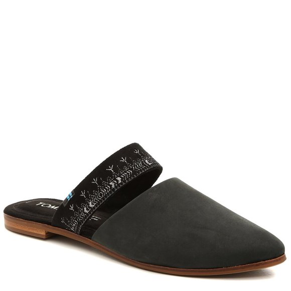 Toms | Shoes | New Toms Women Jutti Mule Metallic Embroidered Trim Cut ...